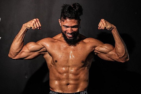Johnny Walker moves to heavyweight, faces ex-PFL talent at UFC Belgrade