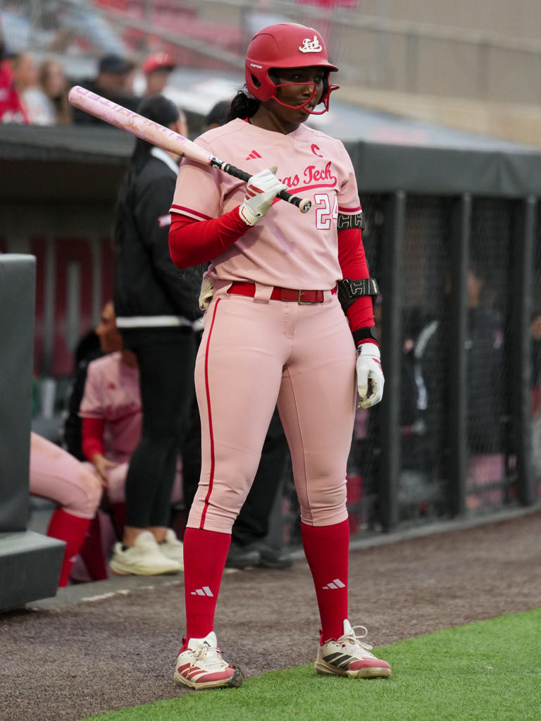 You can buy NiJaree Canady's player-edition Adidas cleats: Here's where
