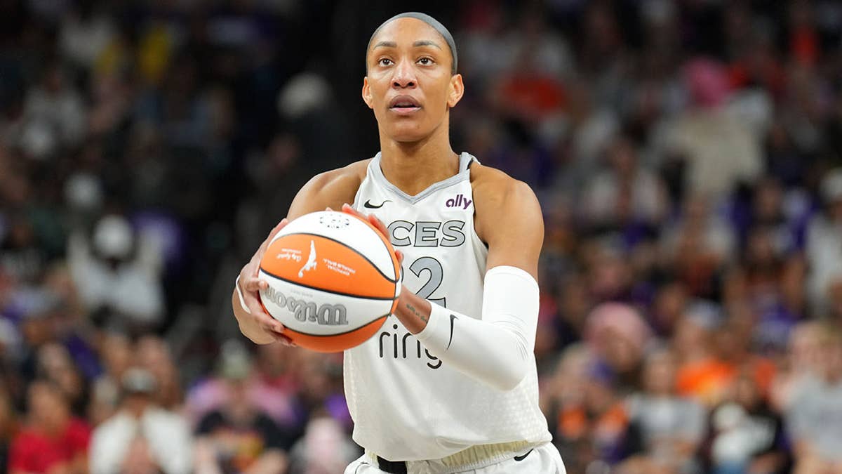 Final injury report for Aces-Sparks: Will Dana Evans, Janiah Barker play?
