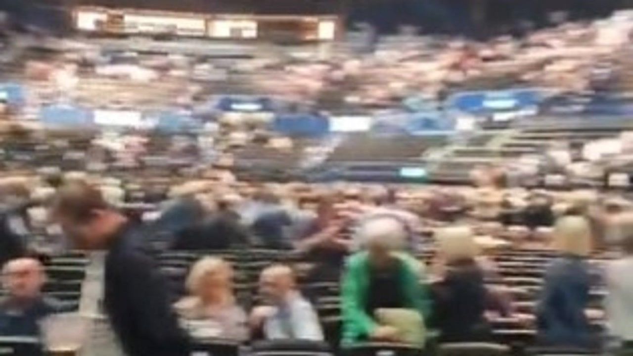 Peter Kay gig evacuated in Birmingham
