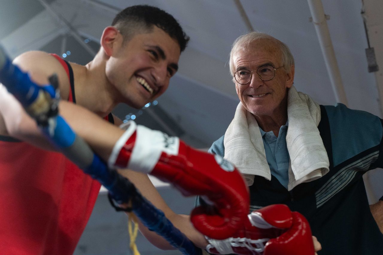 See Pierce Brosnan's dramatic transformation as boxing trainer in ...
