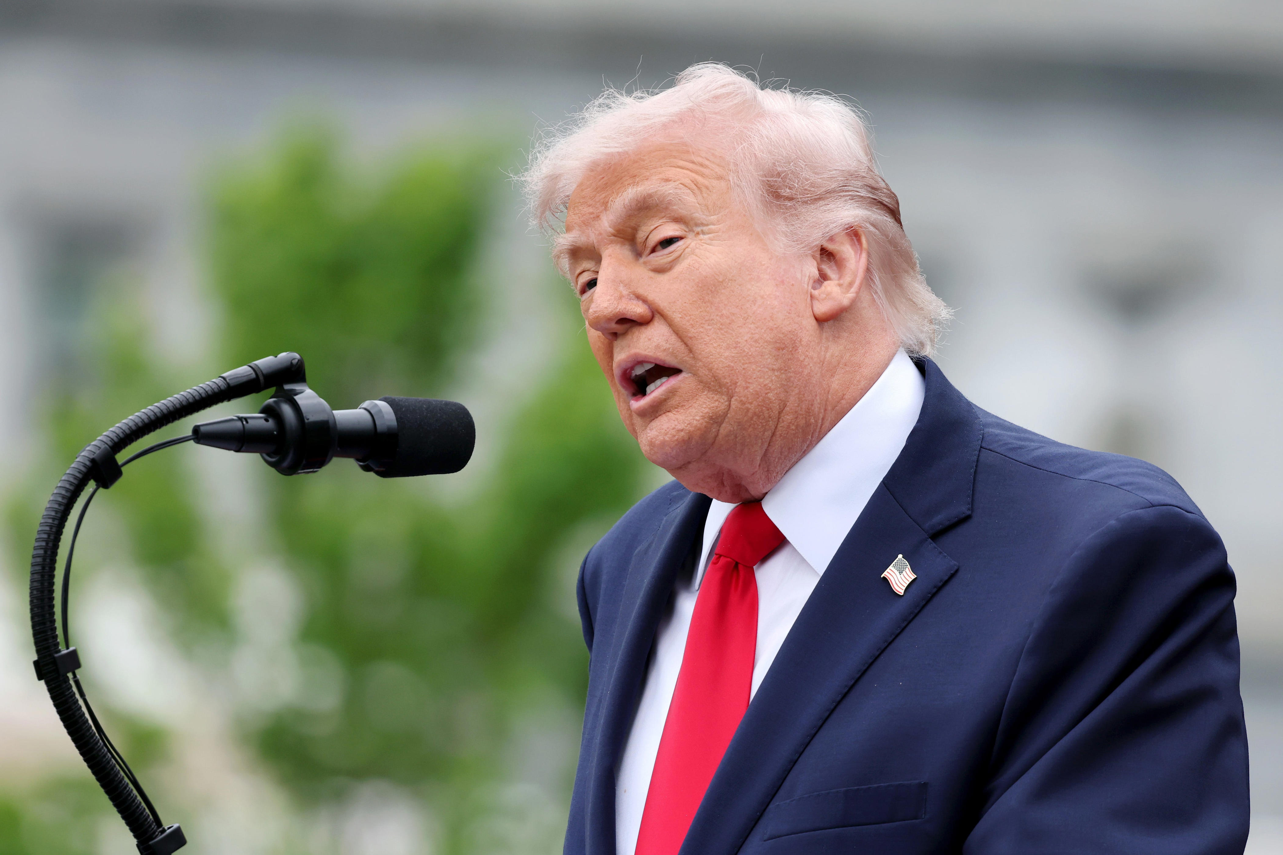 Trump says he's raising tariffs on European cars to 25%