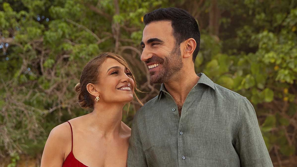 Novo romance de Jennifer Lopez já é o filme mais visto na Netflix