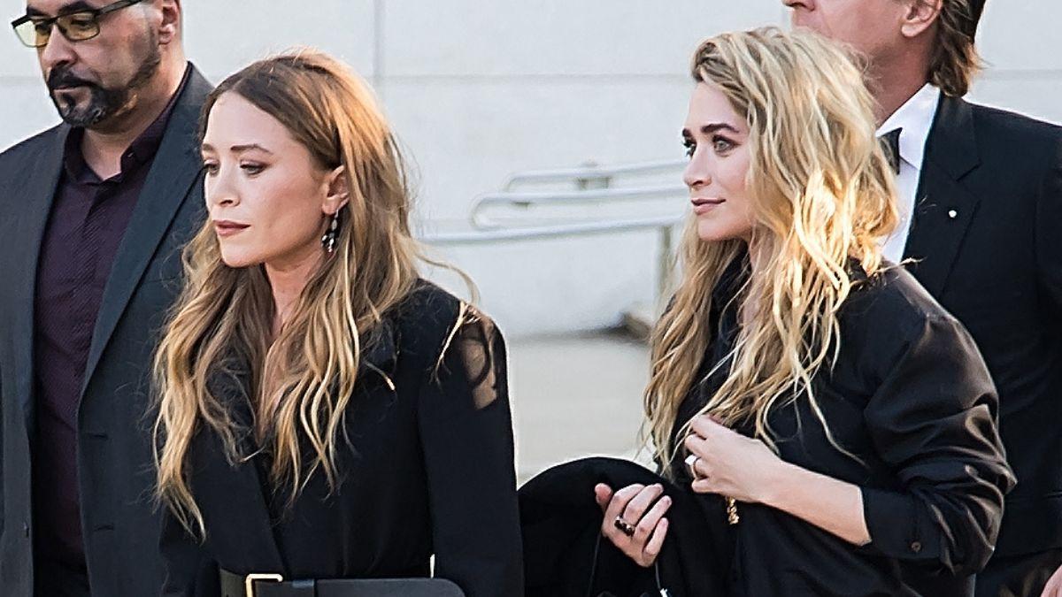 Mary-Kate and Ashley Olsen all smiles while rocking coordinating looks ...
