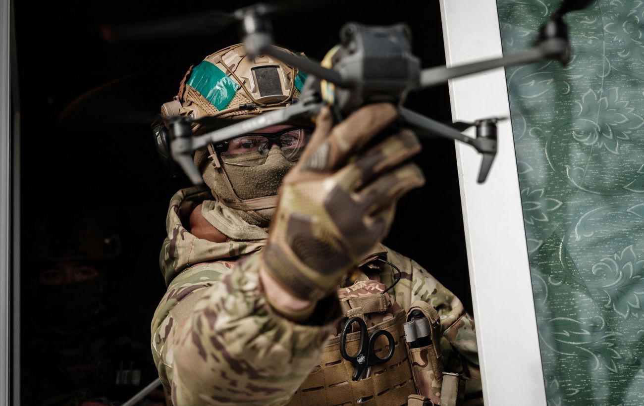 Ukrainian Air Assault Forces foil Russian attack via gas pipeline in ...