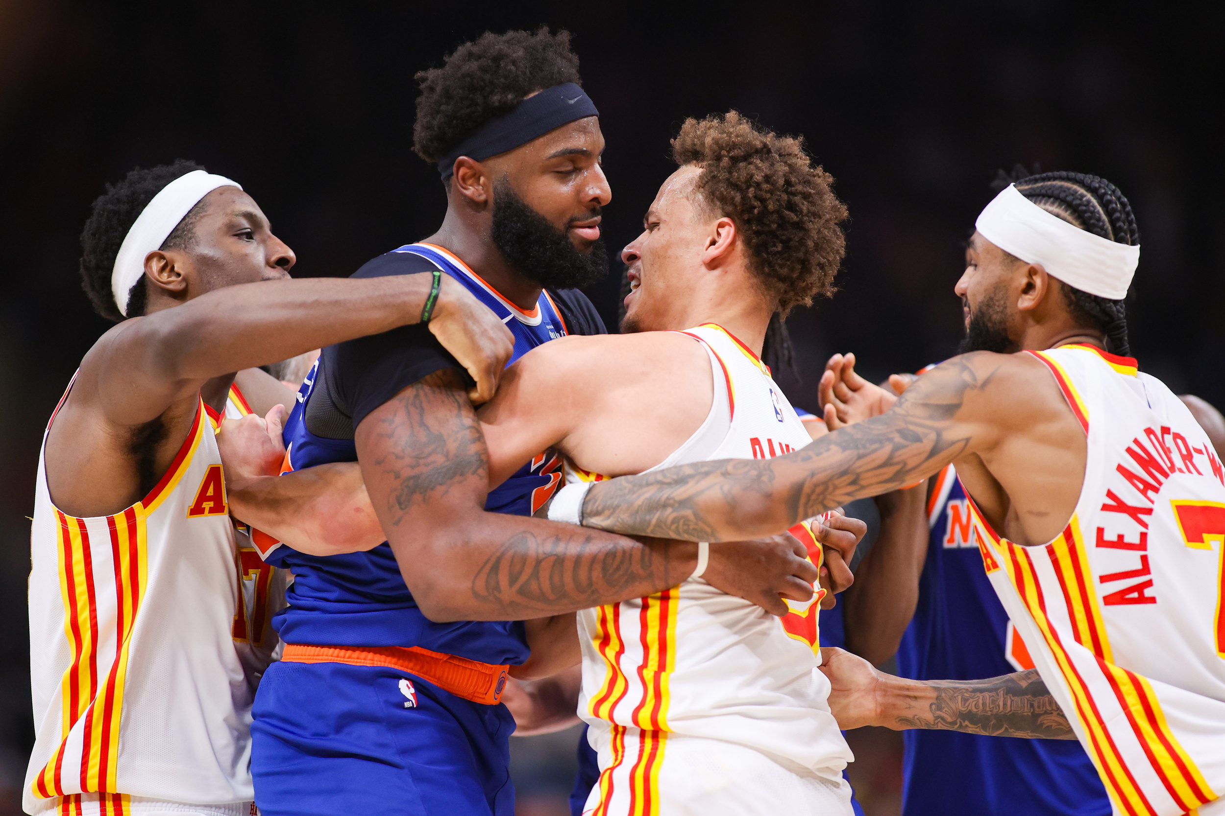 Tempers flare in Knicks-Hawks Game 6 blowout as multiple players are ...