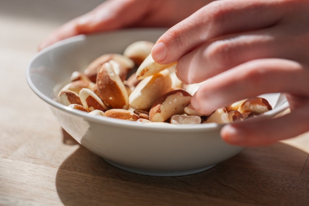 How Brazil nuts can affect your body if you eat them every day
