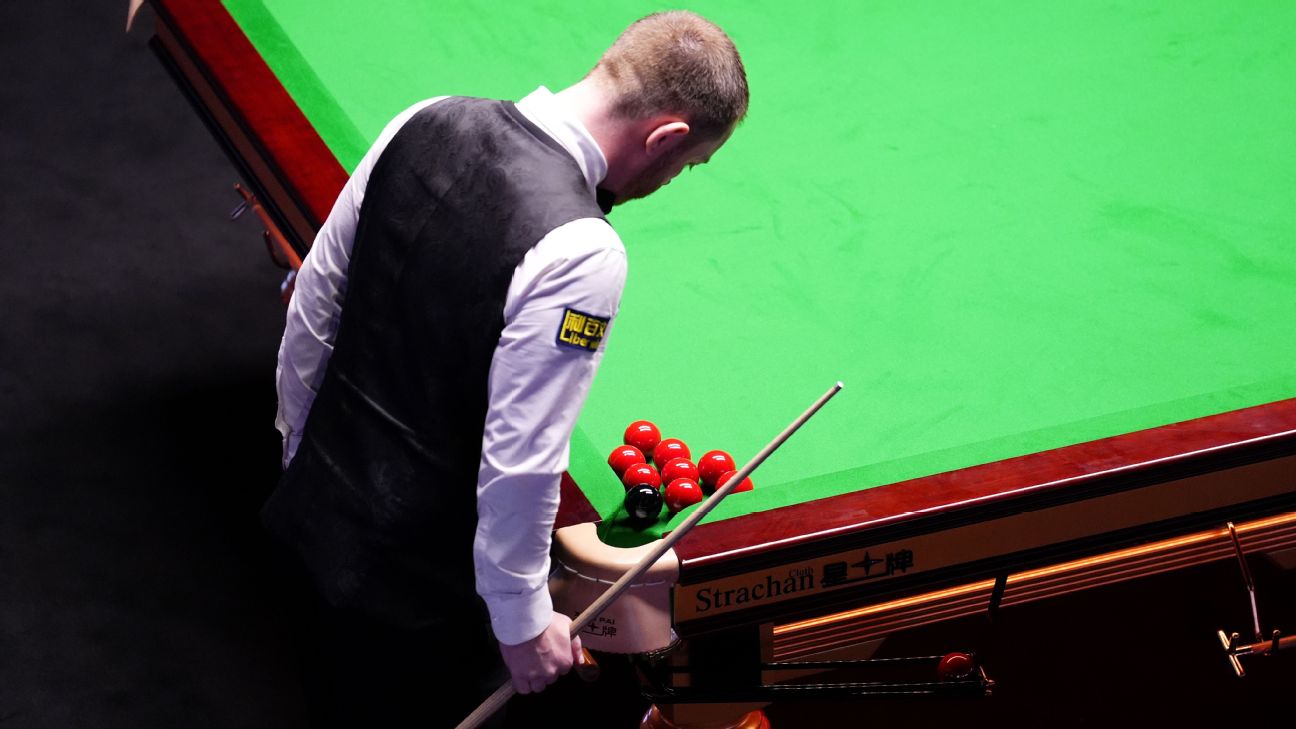 World Snooker Championship: Allen, Yize set record for longest-ever frame