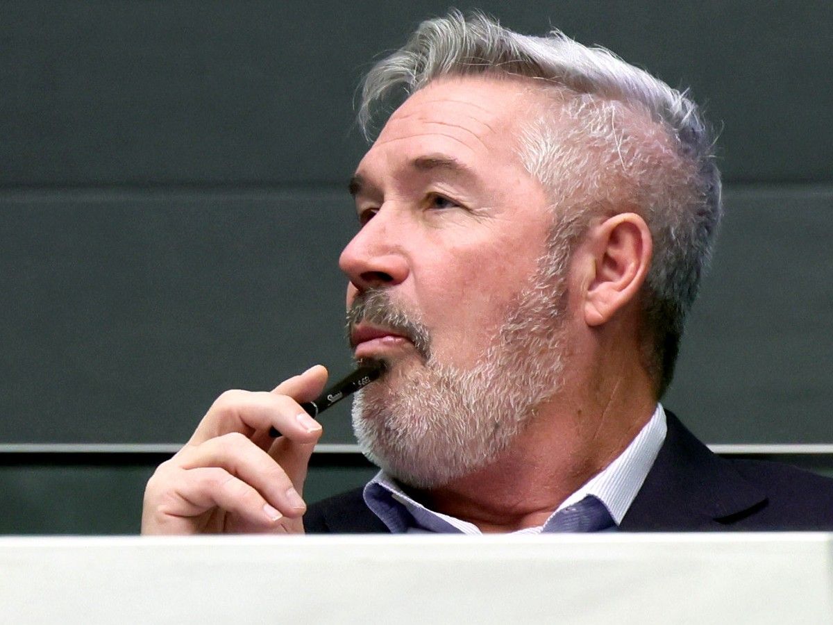 Braid: Premier Smith's quiet battle against separatist takeover of UCP ...