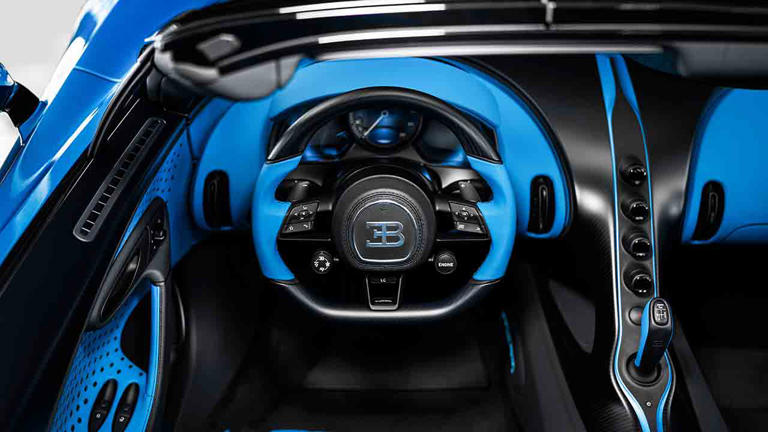 W16 Mistral "Fly Bug": Bugatti skaper en skreddersydd hyperbil ...