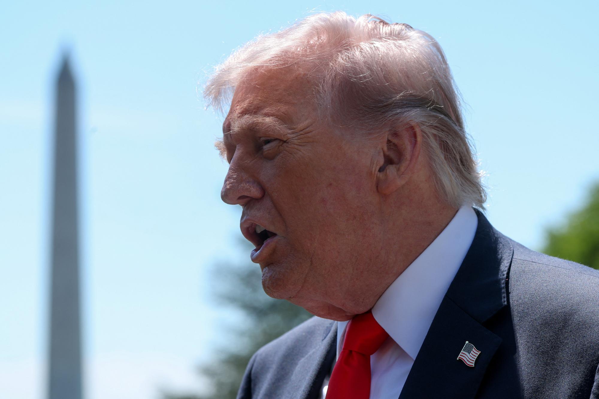 Trump refuse l’offre iranienne et durcit le ton