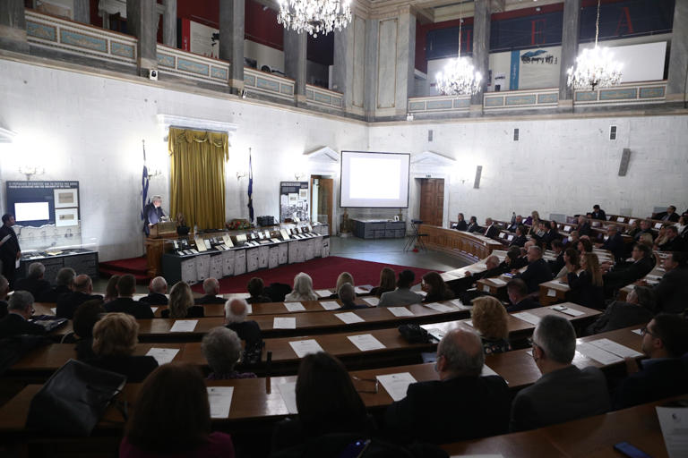 Ο Βασίλειος Ψυχογυιός αναλαμβάνει την προεδρία του Πανελλήνιου Ιατρικού ...