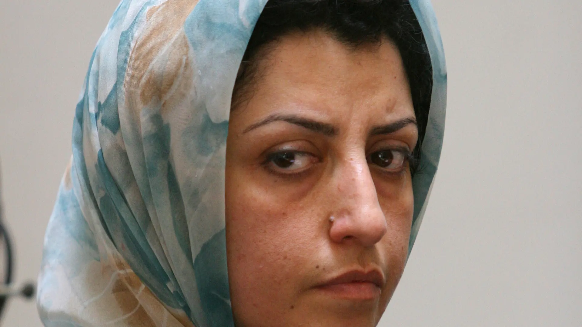 La vida de la Premio Nobel iraní Narges Mohammadi "pende de un hilo" en ...