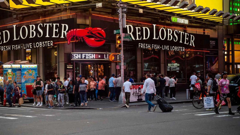 Red Lobster restaurant chain keeps shrinking after bankruptcy