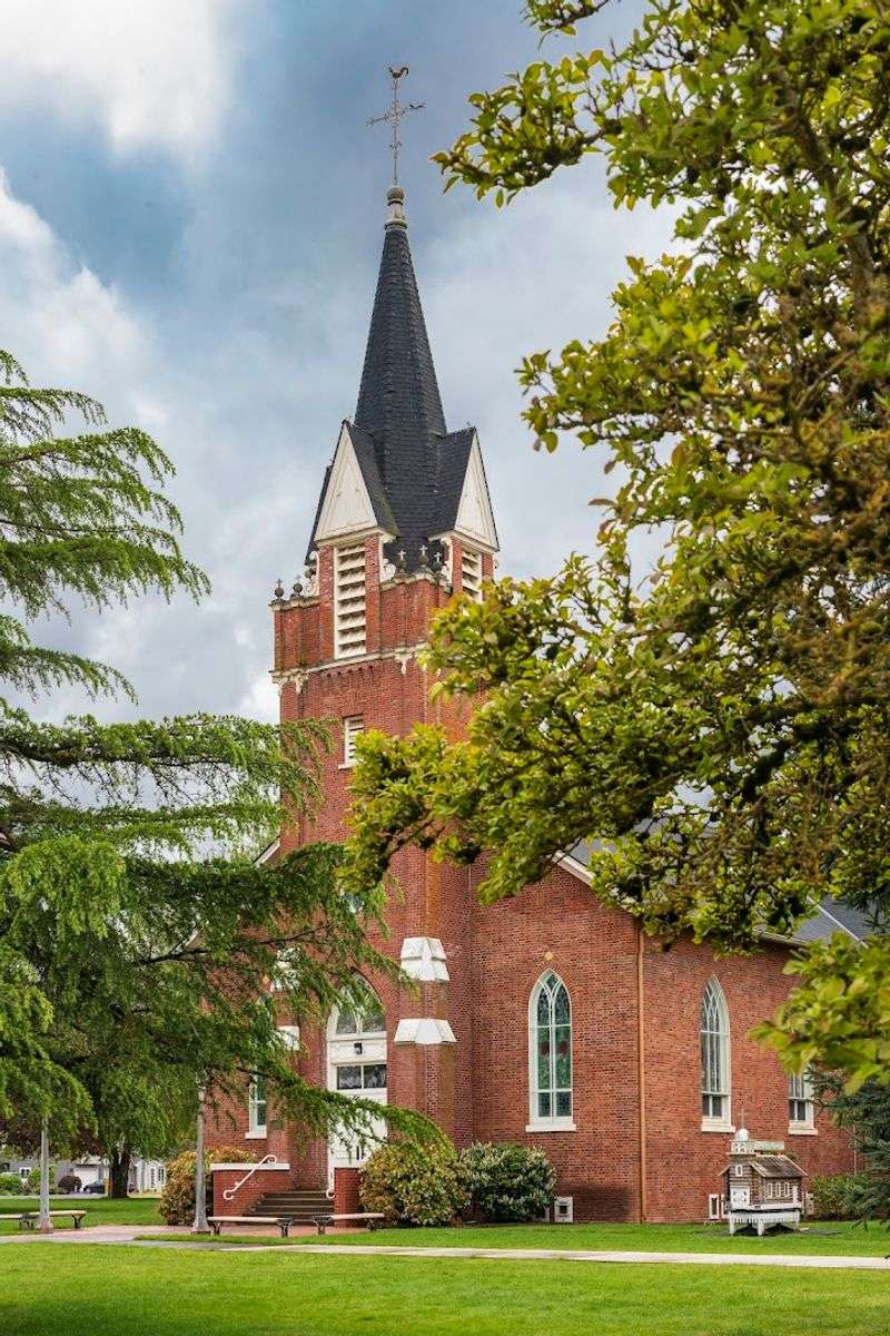 This historic stone church in Oregon dates back to 1846