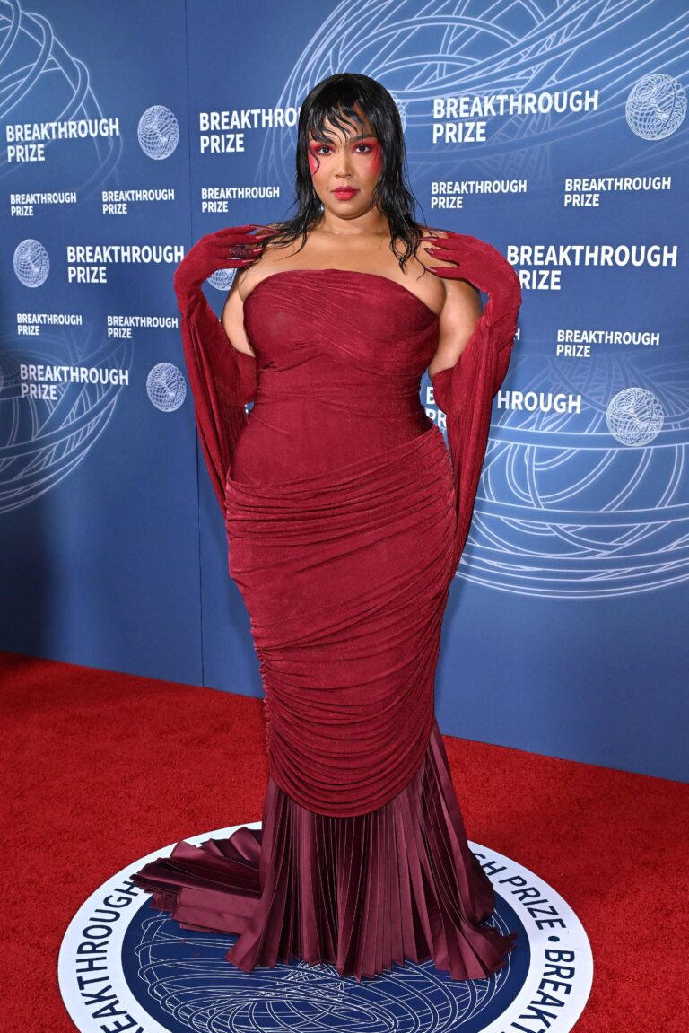 Lizzo rejects easy way out as explosive case drags on