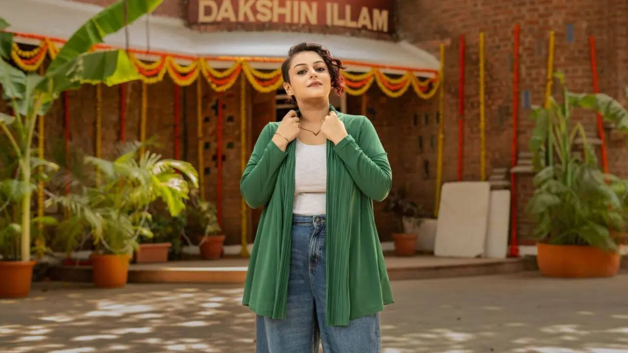 Exclusive - Neha Laxmi Iyer reunites with Surbhi Chandna on "Ishk Dum ...