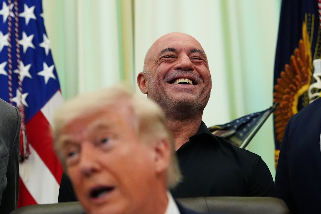Joe Rogan issues warning on call for US military draft: "Very scary"