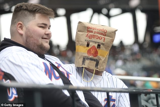 Mets make final decision on embattled manager Carlos Mendoza's future ...