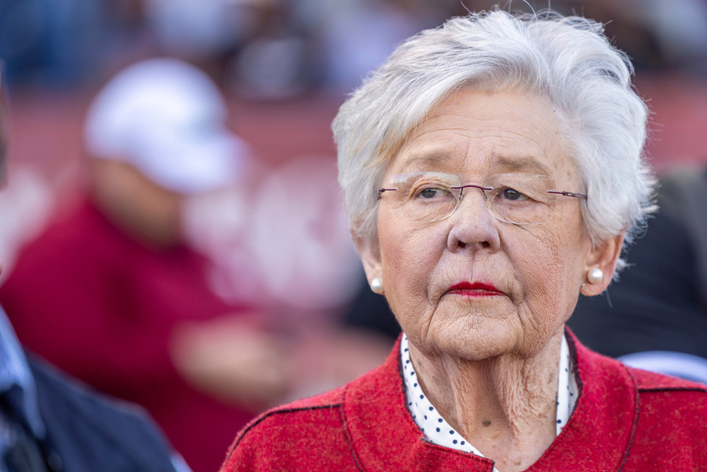 Alabama Gov. Kay Ivey announces special redistricting session