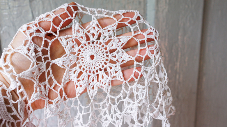 Don't toss an old muffin tin: Turn it into unique decor with vintage ...