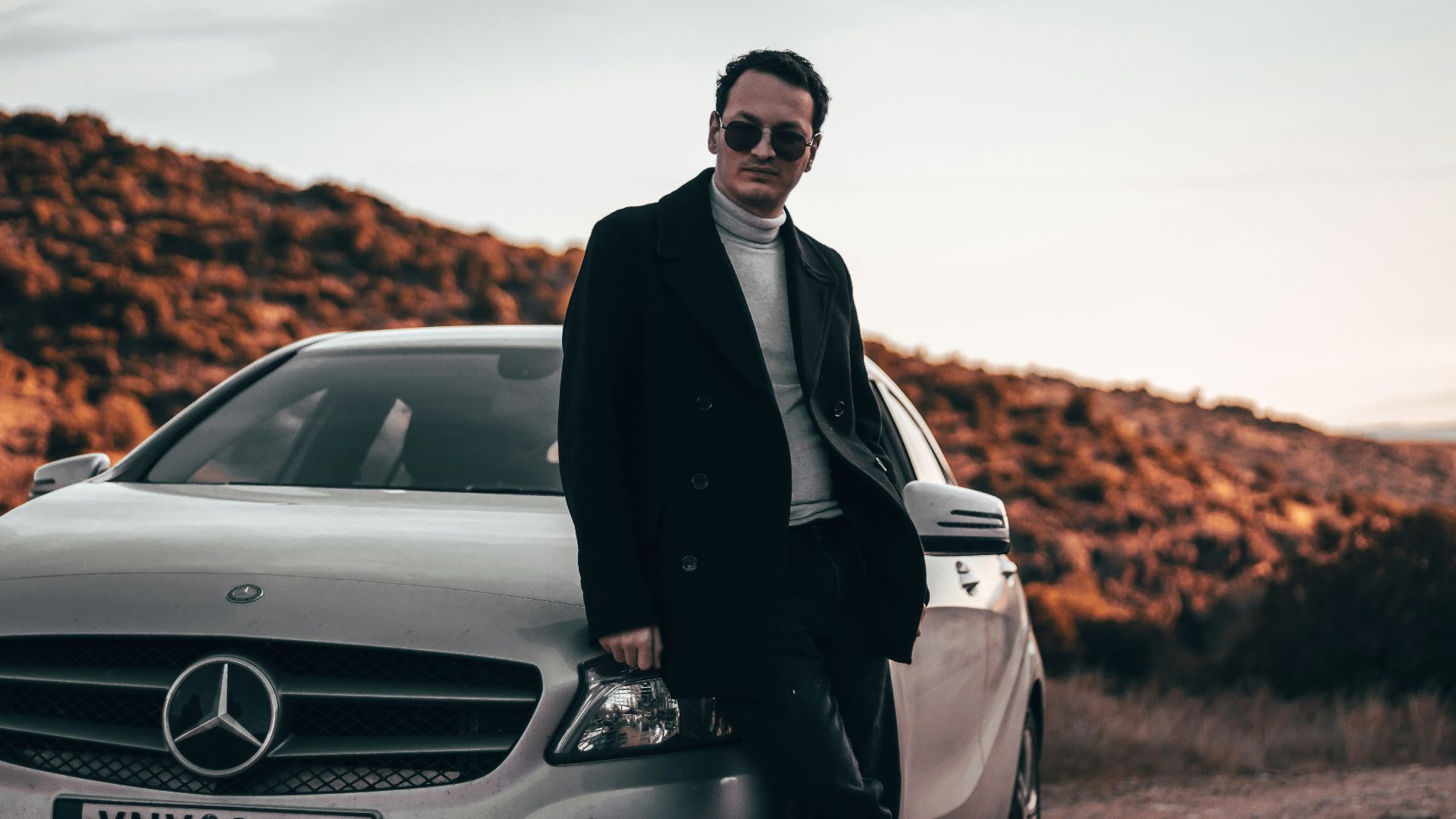 20 clothing details that say you're a wealthy man