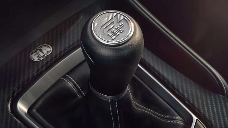 Cadillac just launched the most powerful Blackwing ever produced, and ...