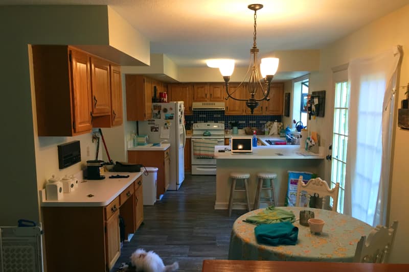 '80s oak kitchen cabinets are totally unrecognizable after this rustic ...