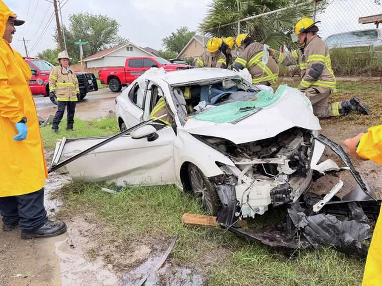 1 dead, 1 critical after head-on collision on Eagle Pass highway