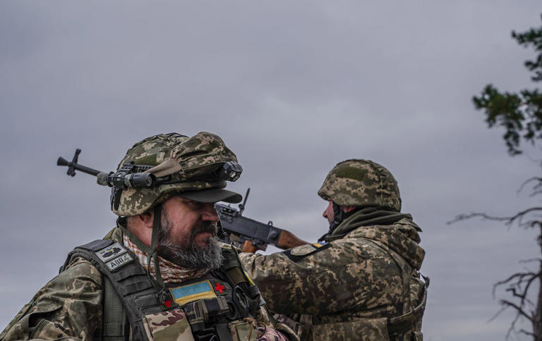 Russia's losses in Ukraine as of May 2: +1,240 troops and 73 artillery ...