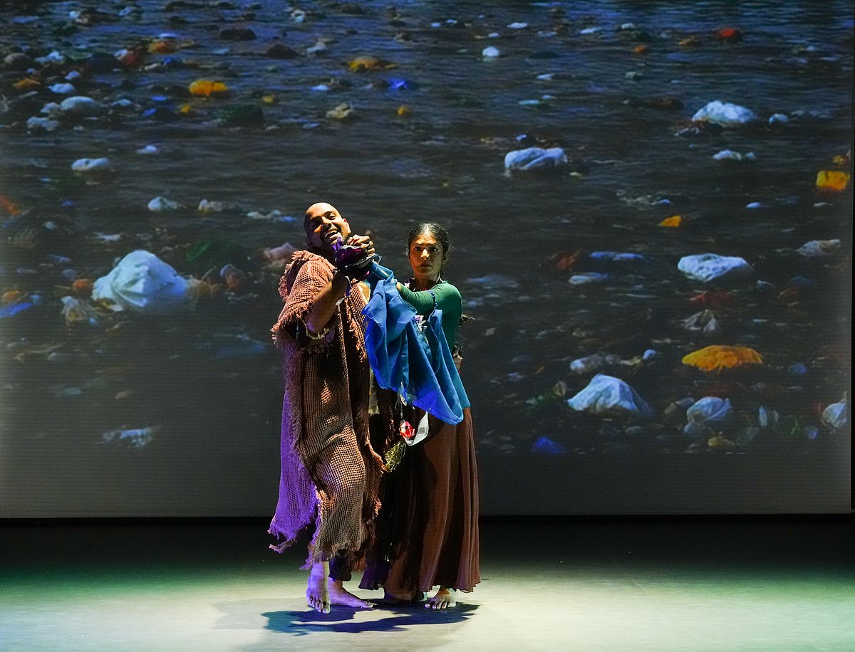 Gabbu Kathe explores waste and sustainability through dance and theatre