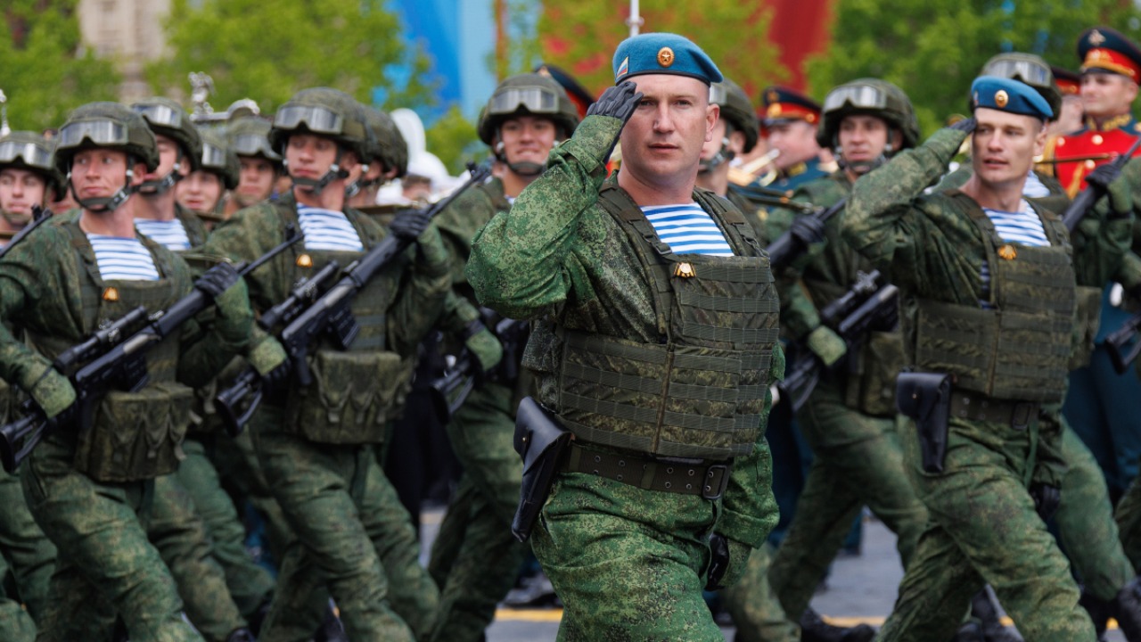 Russia strips all tanks and missiles from its Victory Day parade for ...