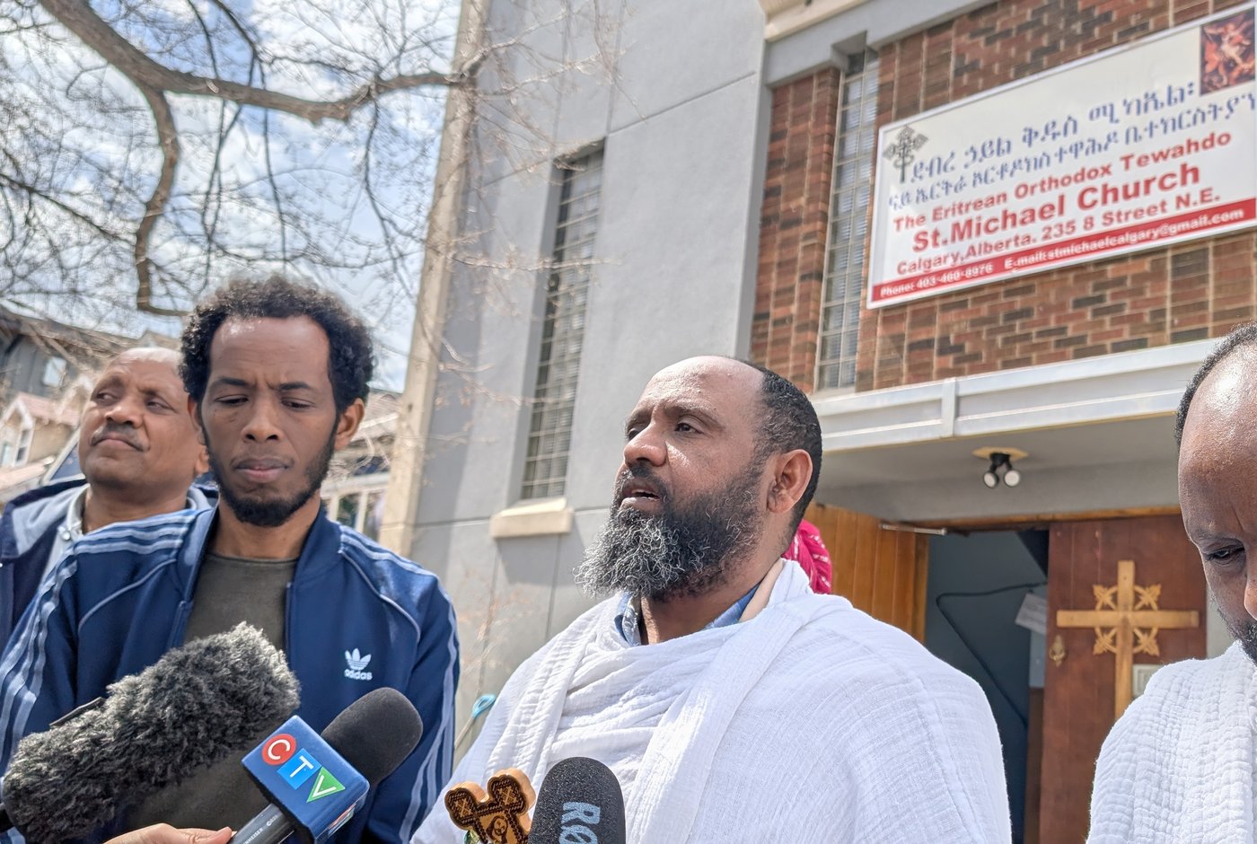 Father charged with killing son, 5, daughter, 3, found in vehicle in ...