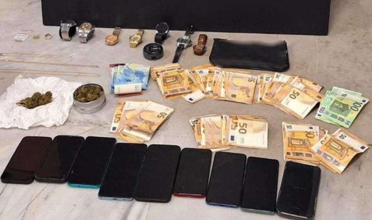 Εξαρθρώθηκε εγκληματική οργάνωση που διέπραττε τηλεφωνικές απάτες με το ...