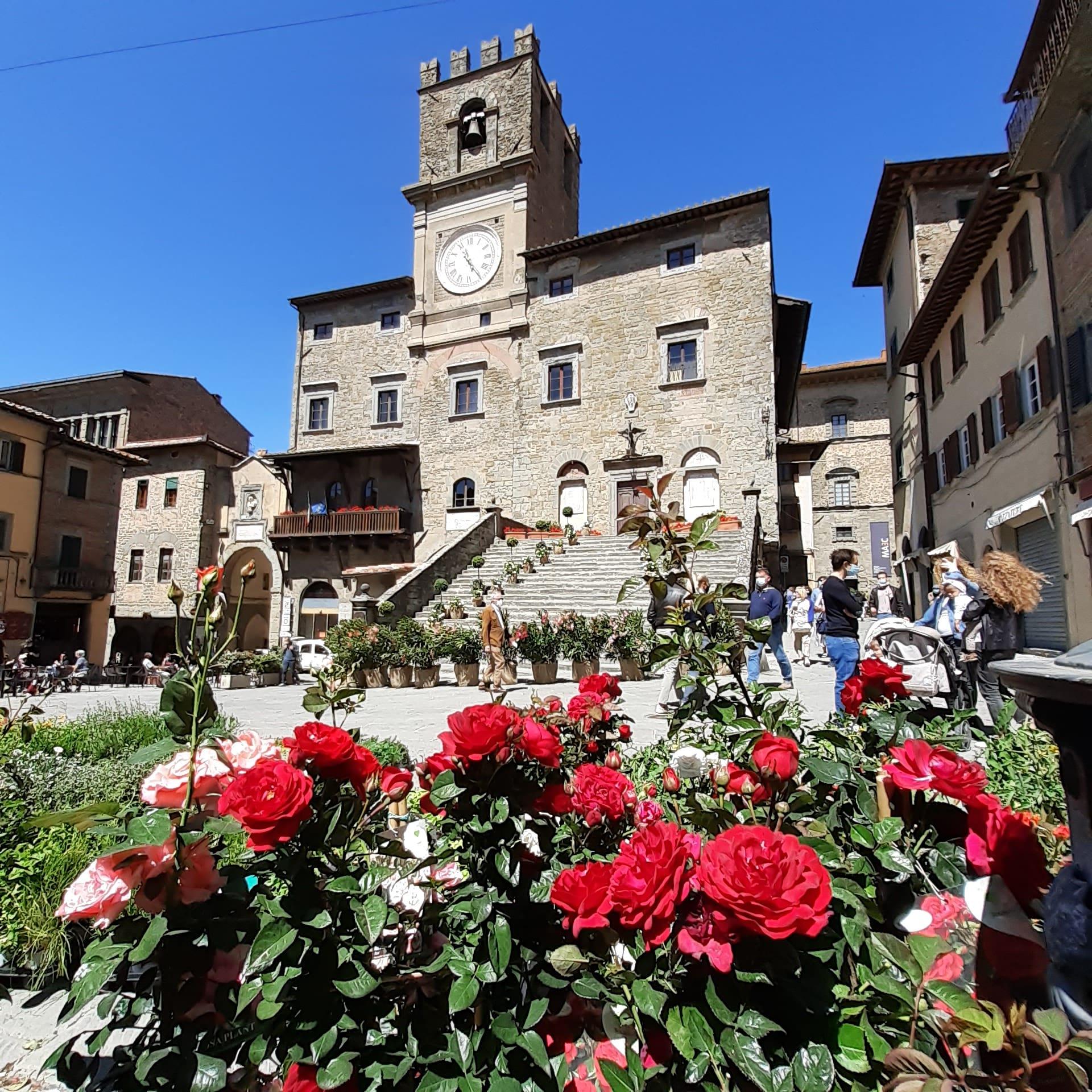 Cortona, boom di turisti per il «Fiore». I vincitori del concorso