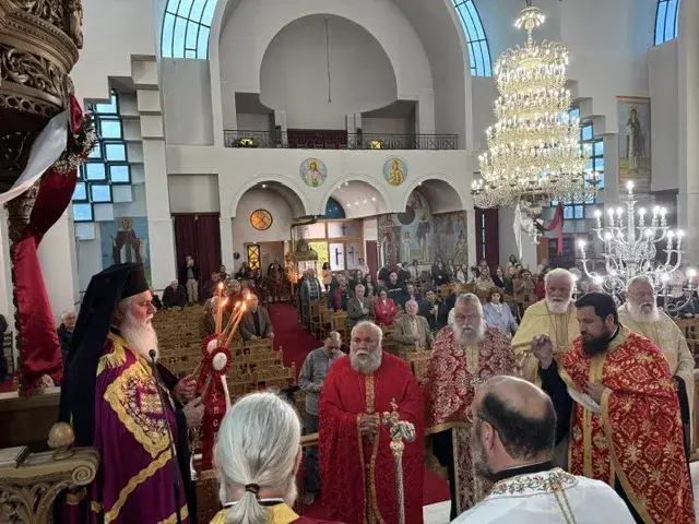 Στον πανηγυρίζοντα ναό Αγίου Αθανασίου Αιγίου ο Μητροπολίτης Ιερώνυμος φωτο