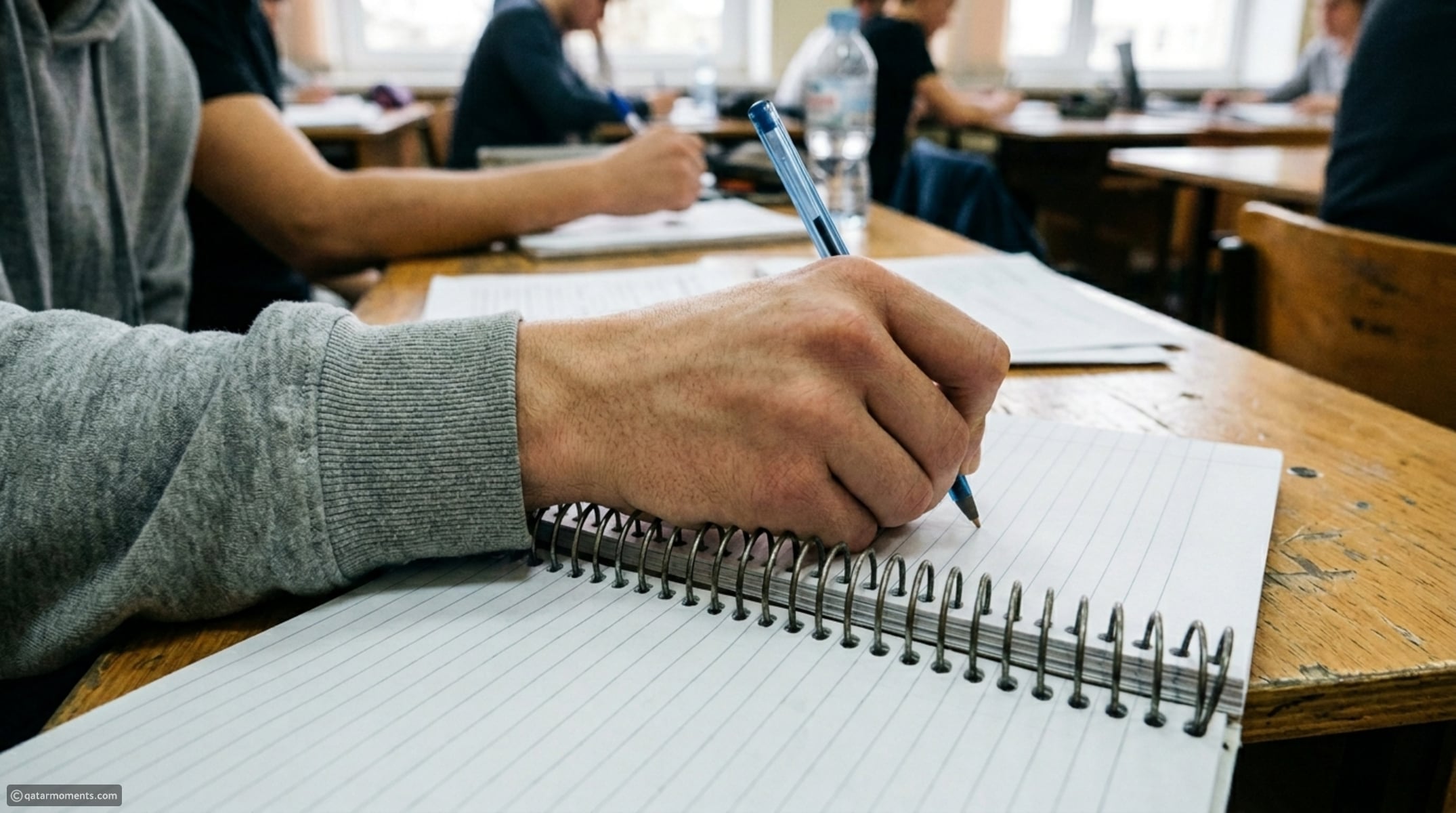 Everyday struggles only left-handed people truly understand