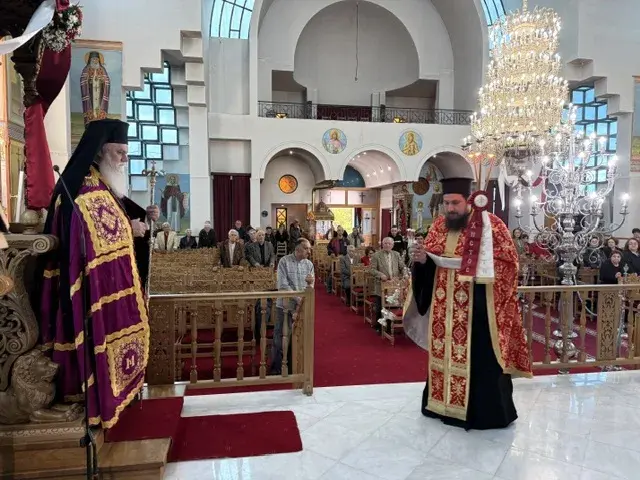 Στον πανηγυρίζοντα ναό Αγίου Αθανασίου Αιγίου ο Μητροπολίτης Ιερώνυμος φωτο