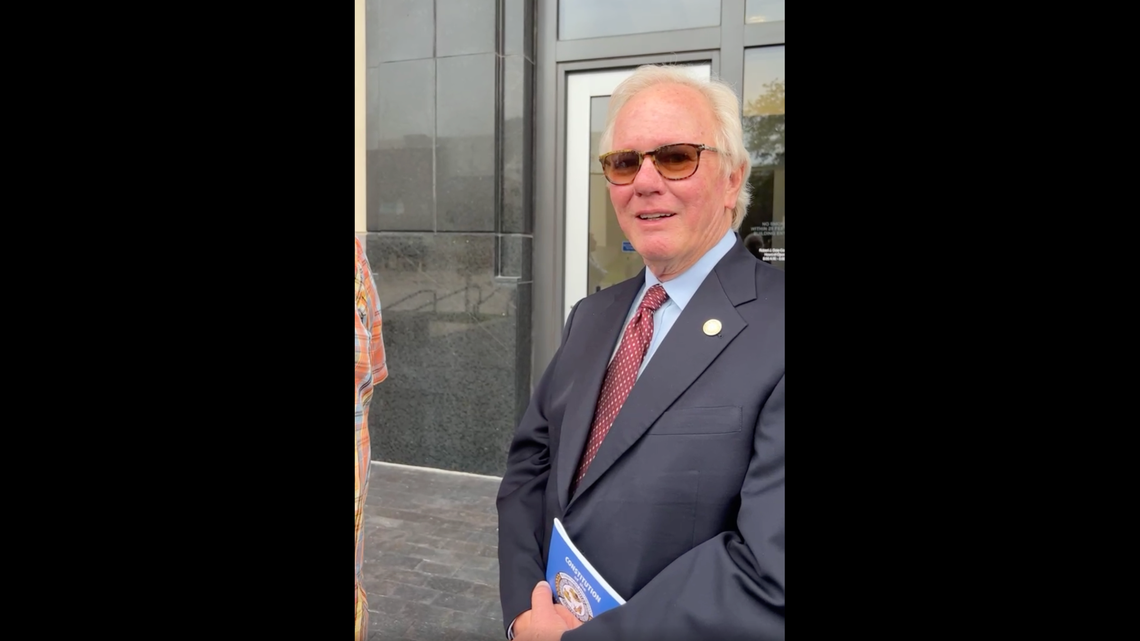 KCK Boilermakers trial: 'No-show' bank jobs, $1.5M 'golden parachutes ...