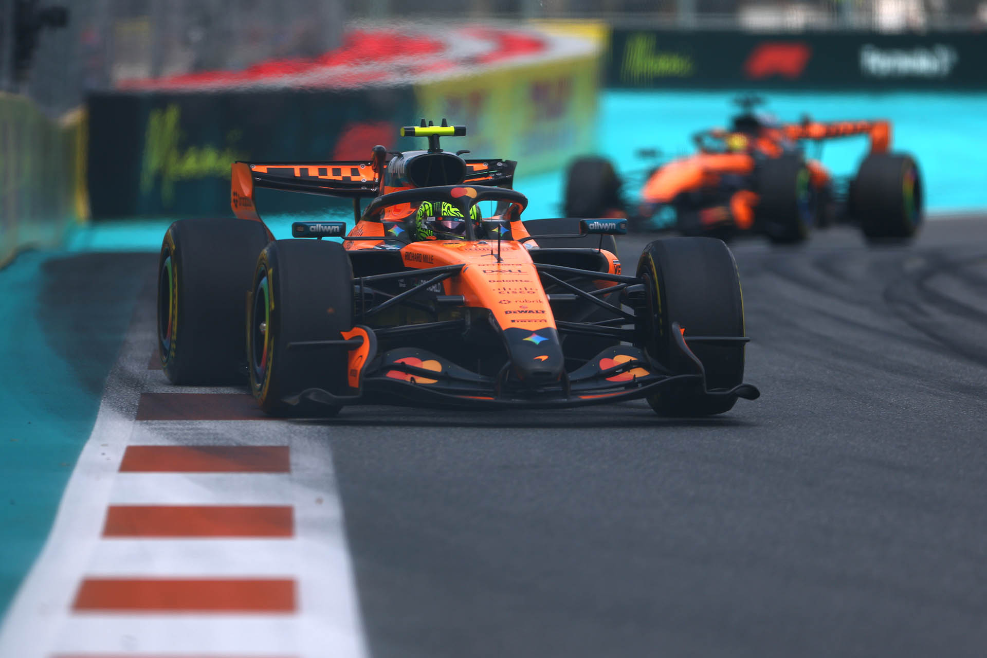 F1-GP Μαϊάμι: Νικητής ο Lando Norris στο «1-2» της McLaren στο σπριντ