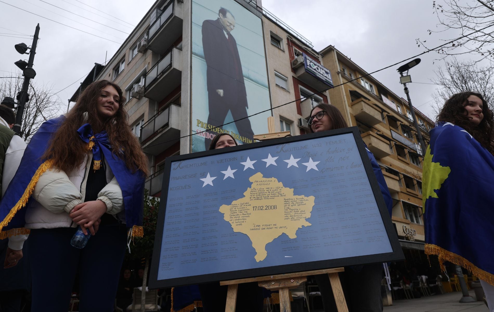 Οι ΗΠΑ πιέζουν την Ελλάδα να αναγνωρίσει το Κόσοβο – Σκοπός η ένταξή ...