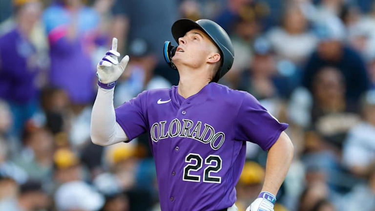 Rockies' Mickey Moniak stays hot, extends hit streak into May
