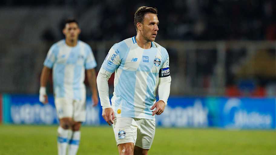Arthur joga hoje? Desfalques e escalação do Grêmio contra o Athletico ...