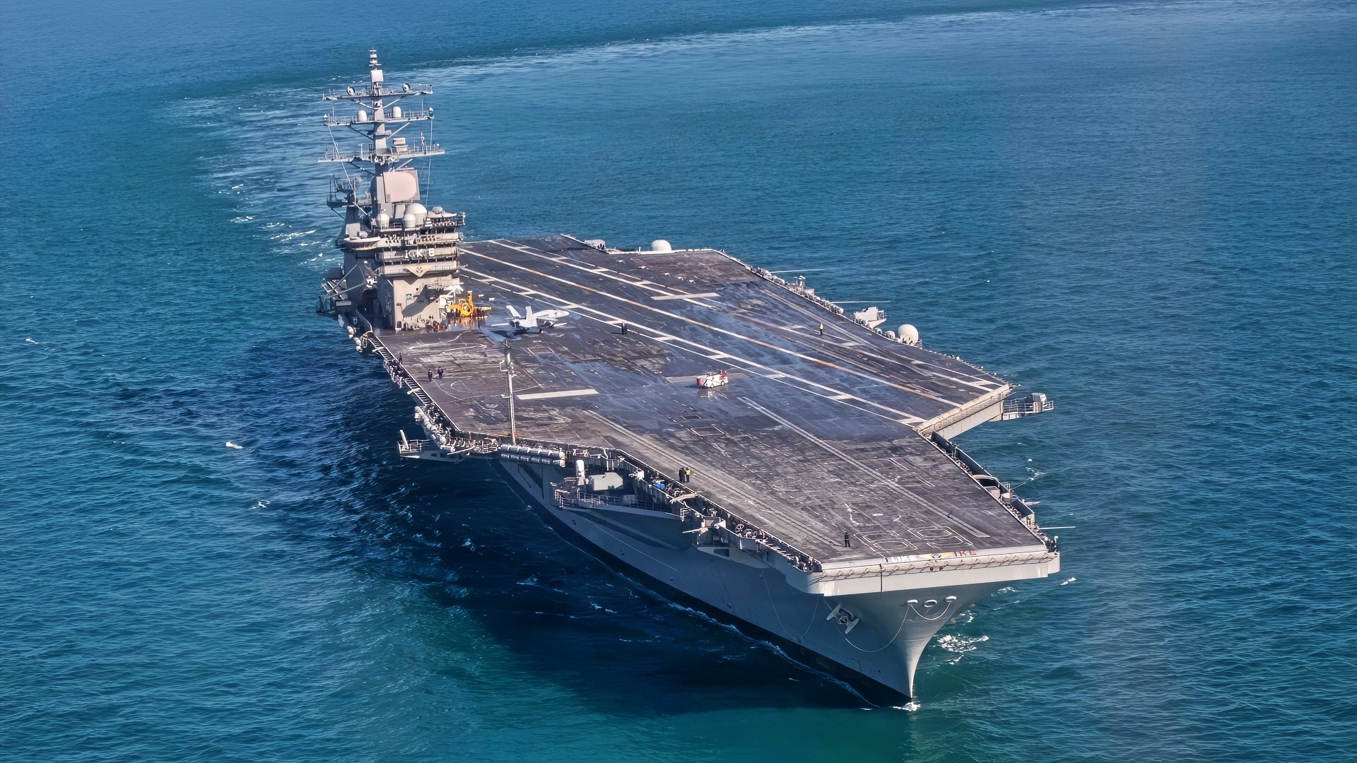 A cheap $80,000,000,000 Canadian submarine 'sank' a $5,500,000,000 US ...
