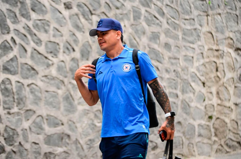 Cruz Azul y Toro Fernández alejan sus destinos