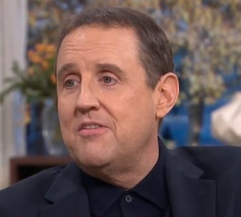 Teenager arrested after Peter Kay’s Birmingham gig evacuated over 'bomb ...