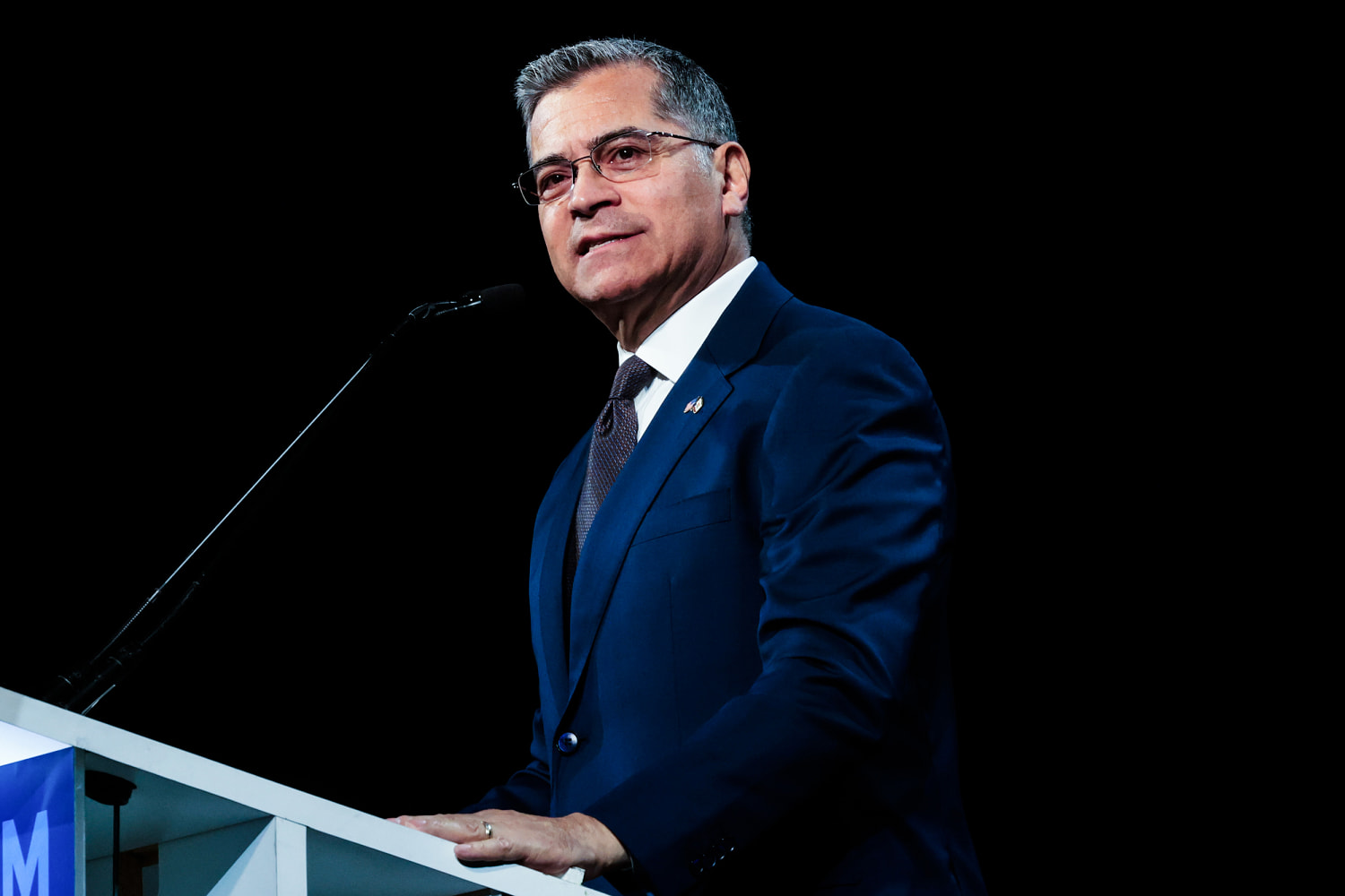 Democrat Xavier Becerra advances to general election in California ...
