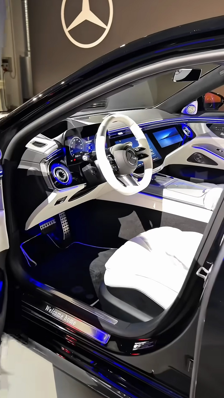 Exclusive look at the newest luxury car interior design
