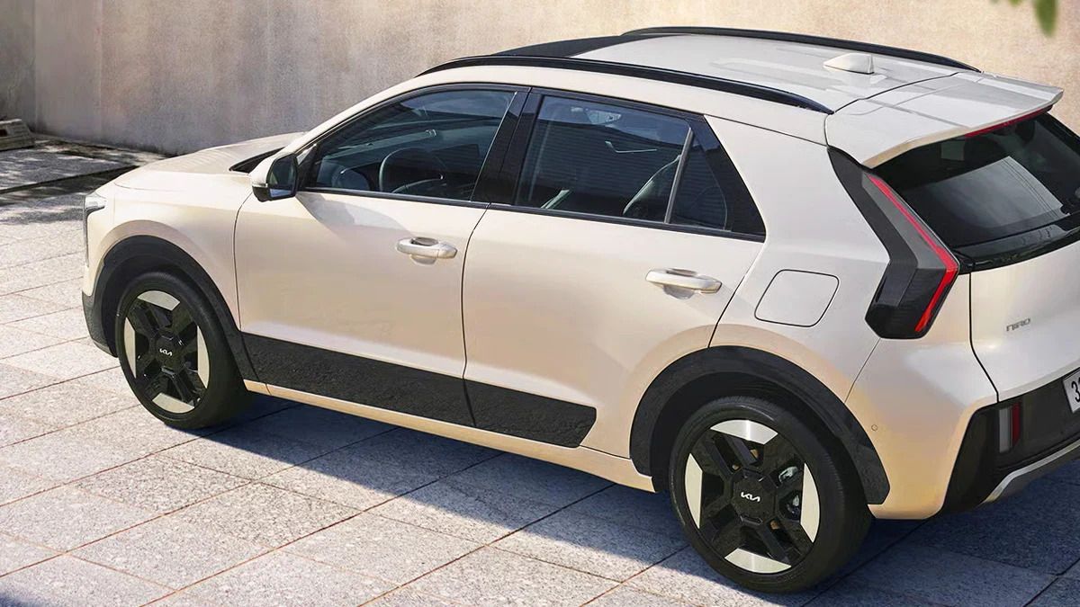 47 MPG, 141 HP, 1.6L hybrid SUV 2026 Kia Niro is the best choice for ...