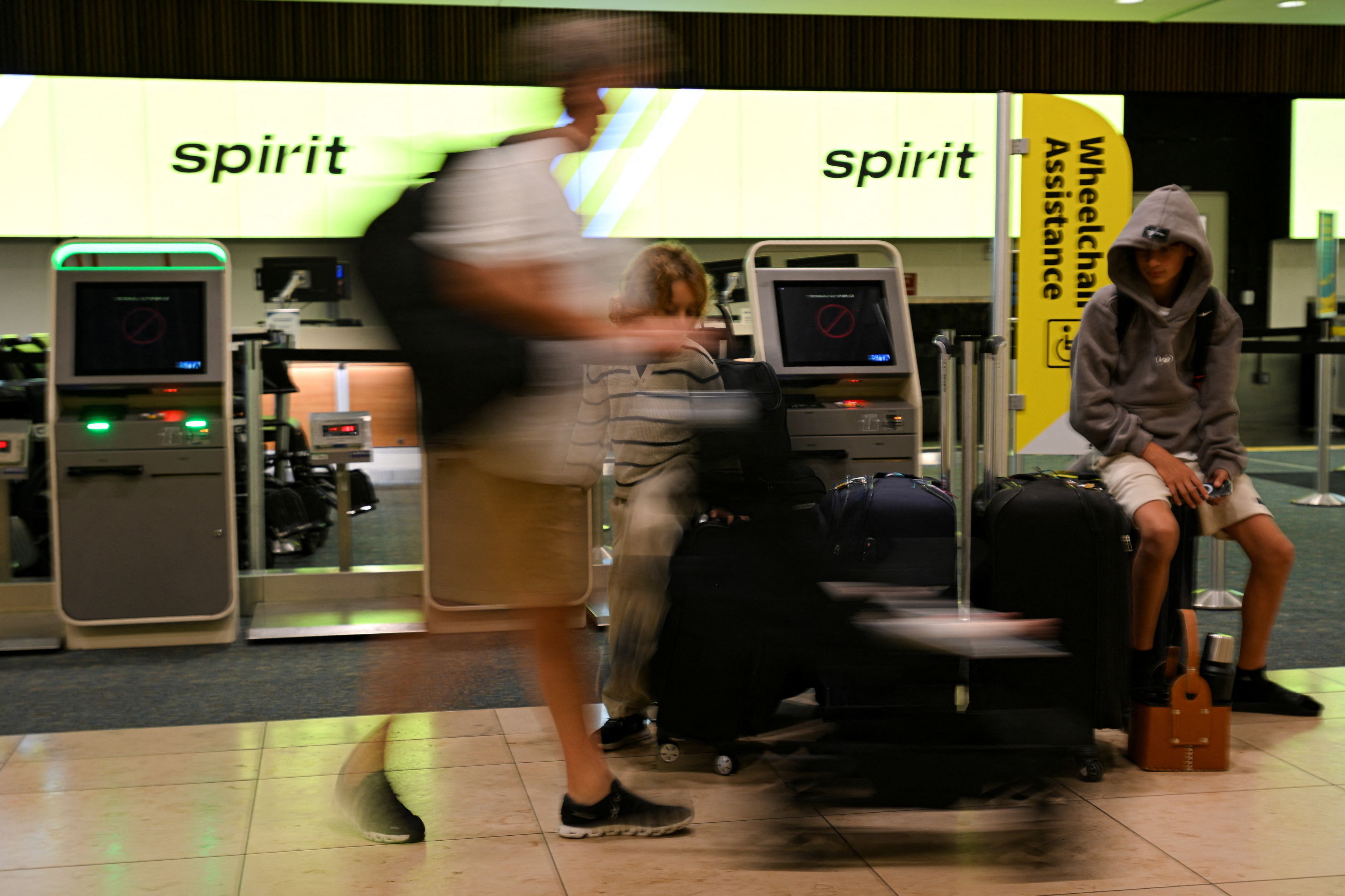 How do I get my money back from Spirit Airlines? What to know after ...